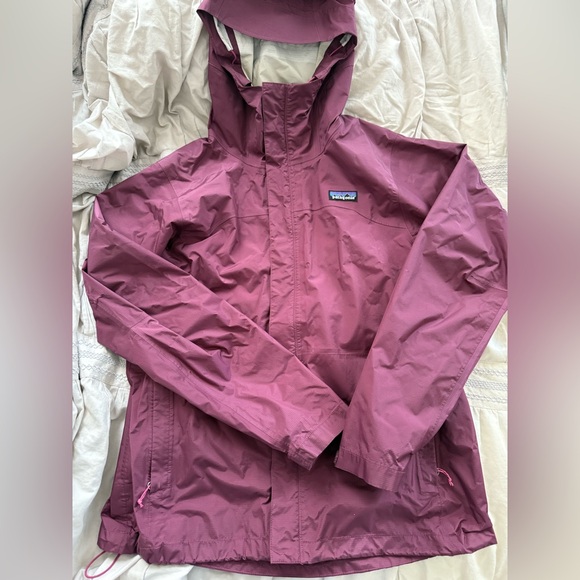 Patagonia | Jackets & Coats | Purple Patagonia Rain Jacket | Poshmark